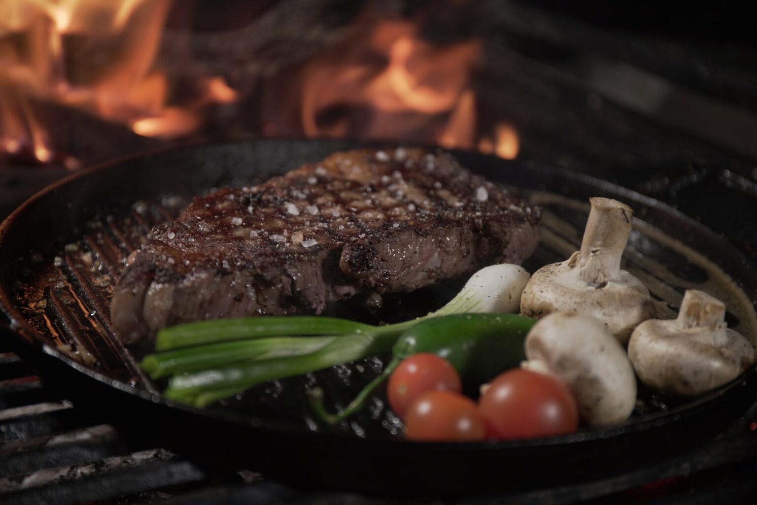 How to Soften Steak - 5 Ways To Tenderize Steak - How to Soften